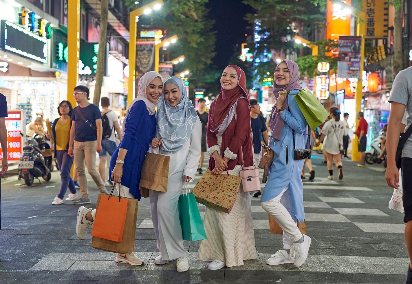 Salam Taiwan Meet Mira Filzah - 5D4N Muslim Package | Taiwan | Taiwan ...