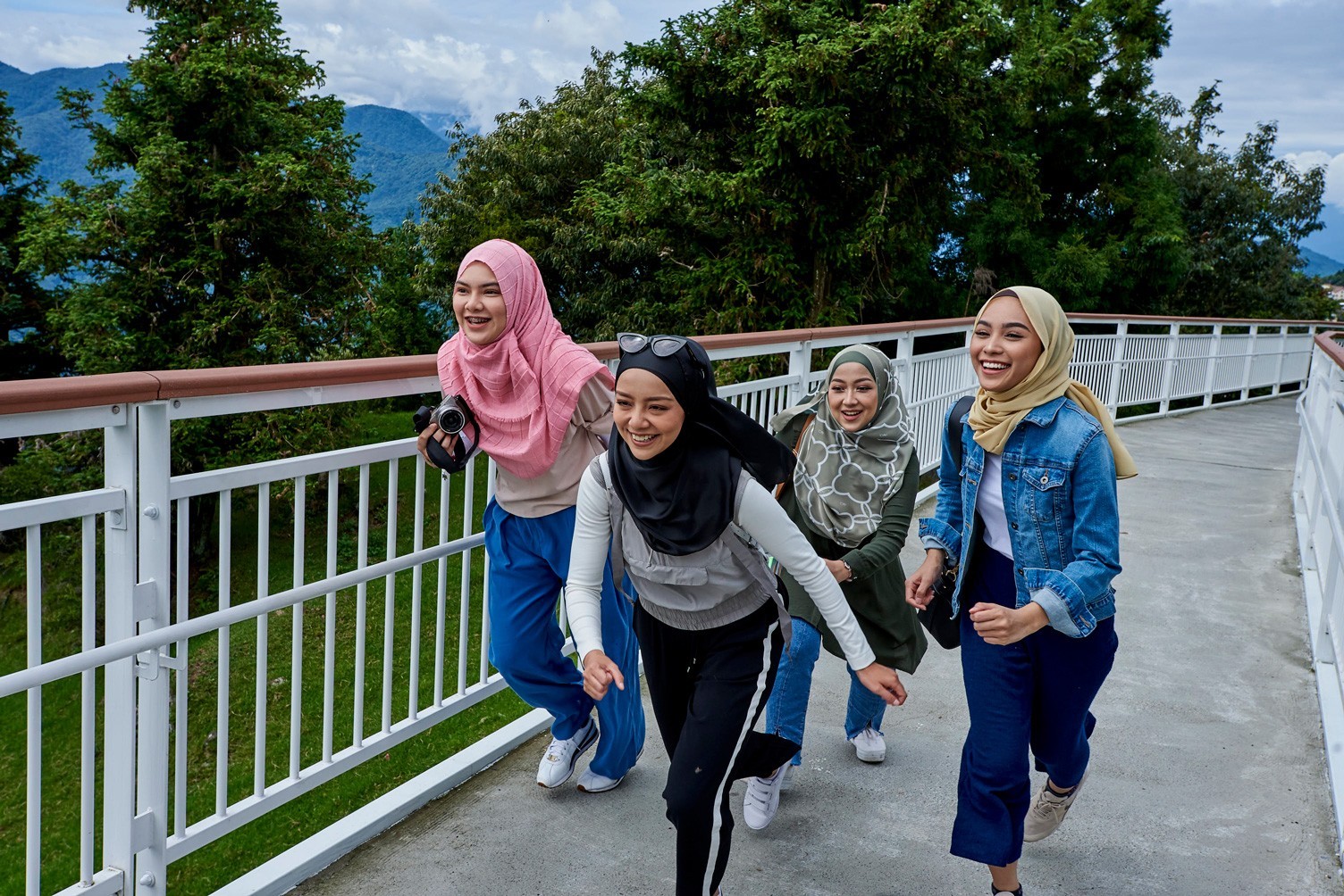 Salam Taiwan Meet Mira Filzah - 5D4N Muslim Package | Taiwan | Taiwan ...