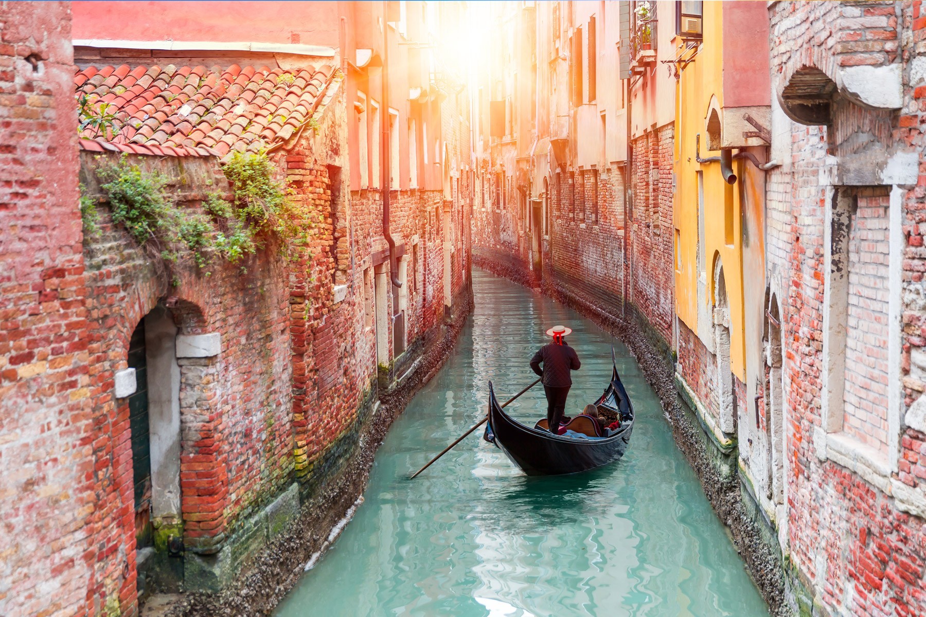 European Highlights - 9 Days | Globus | Europe (Ground) | Land Only ...