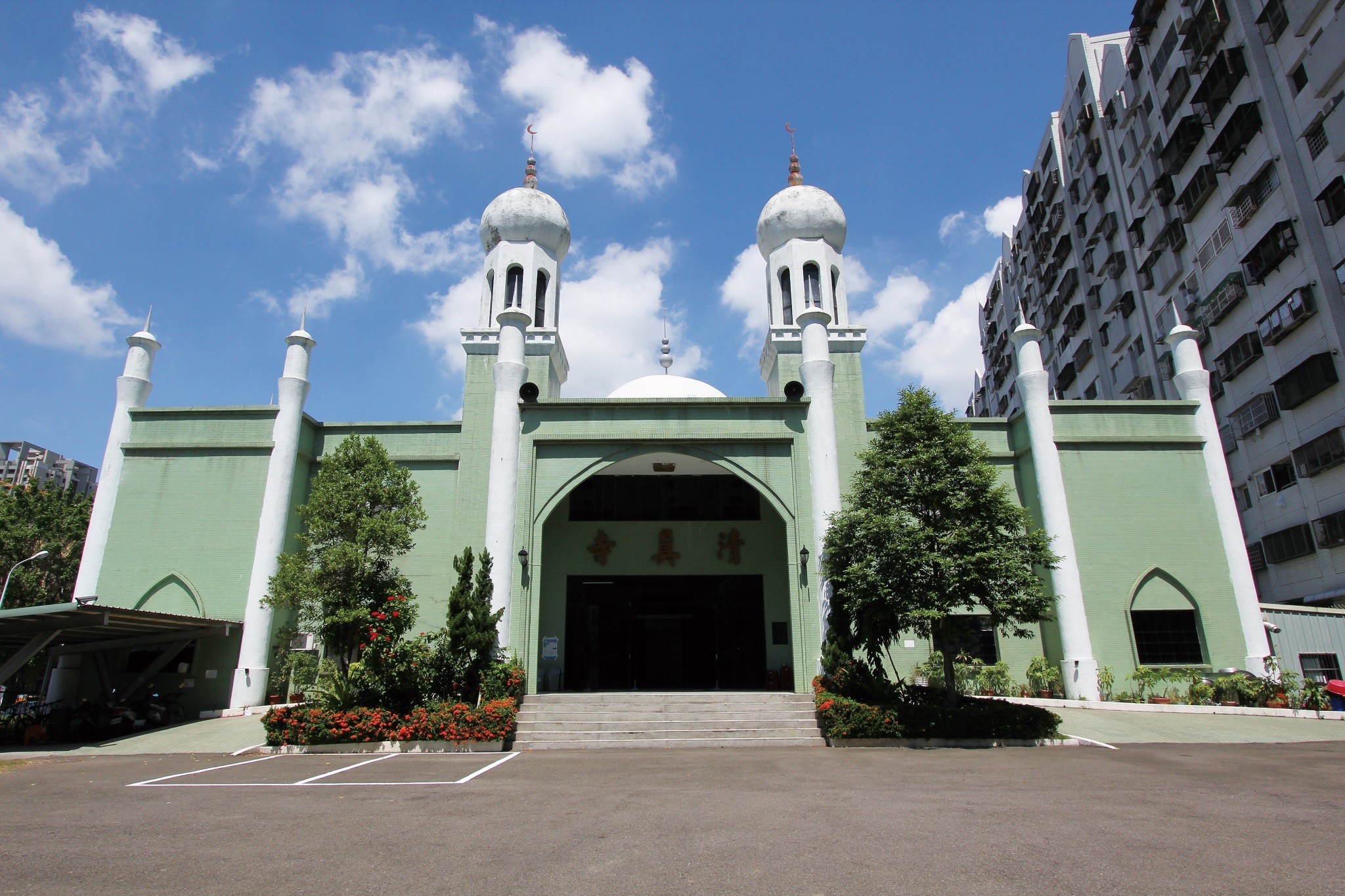 5D4N TAIWAN DISCOVERY (WEST) PACKAGE | Taiwan (Muslim) | Taiwan (Ground ...